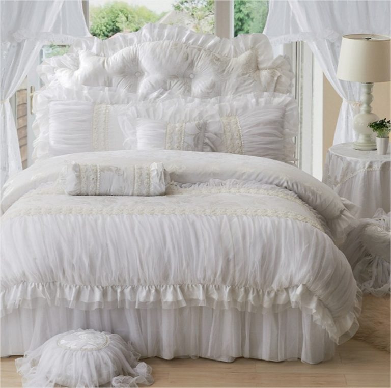 Décoration : idées pour une chambre romantique - Soirée en amoureux ...